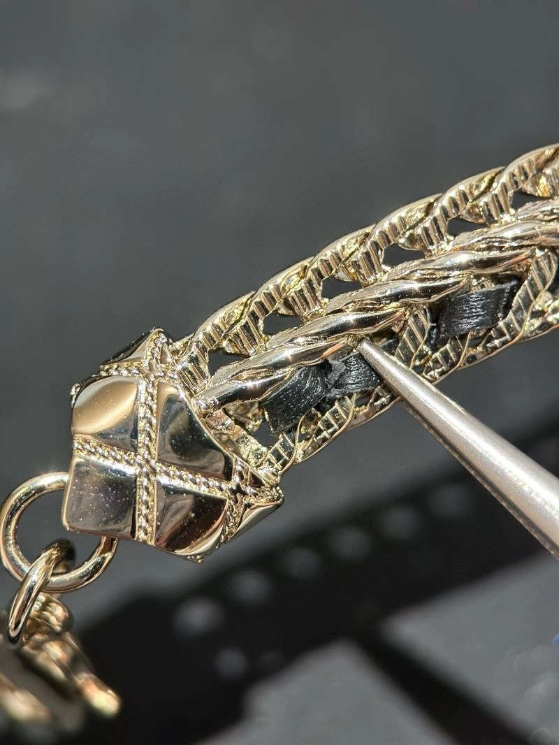 Accurate model Chanel Necklaces