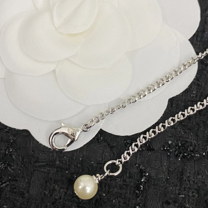 Value-priced Chanel Necklaces