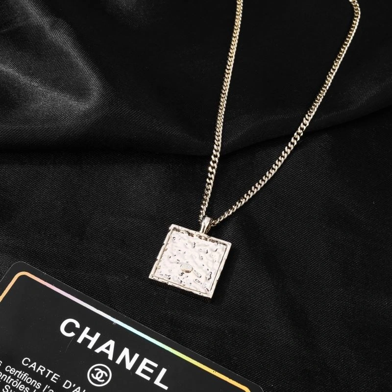 Precise copy Chanel Necklaces