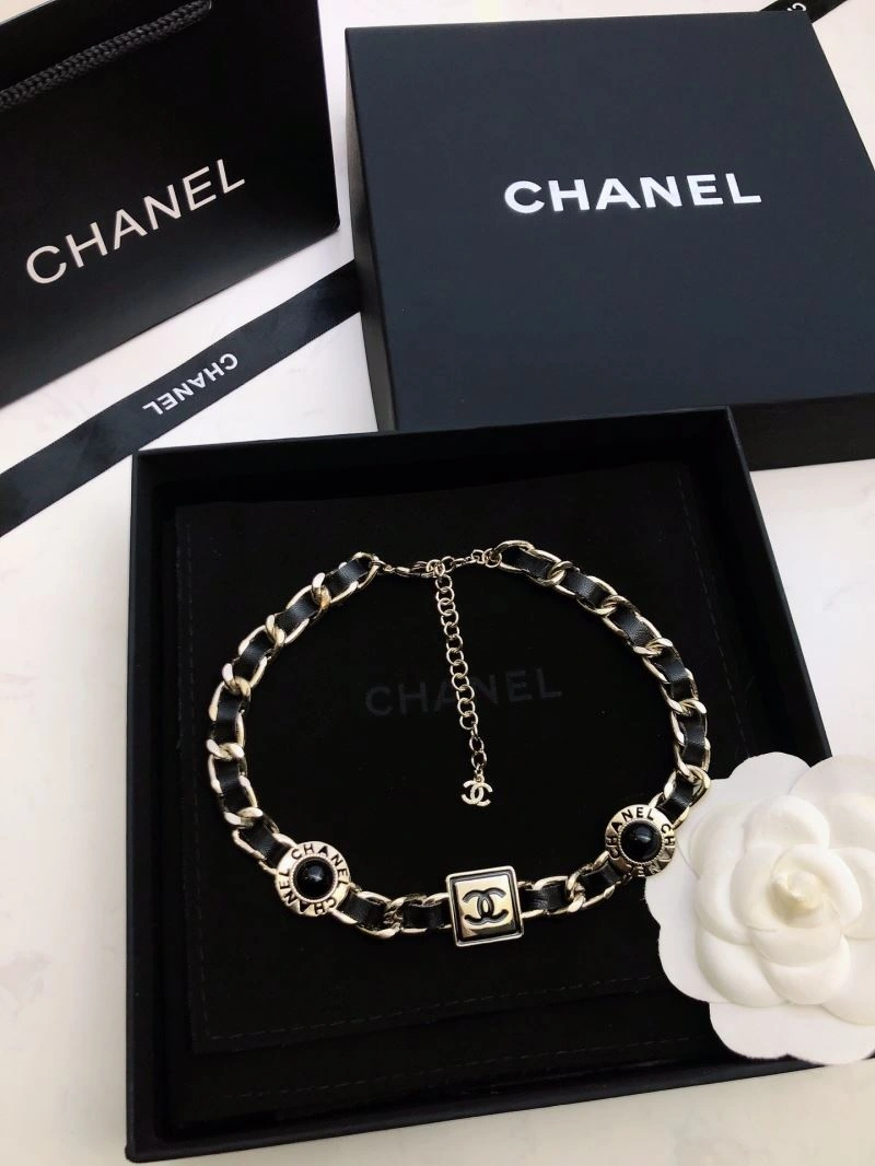 Cut-rate Chanel Necklaces