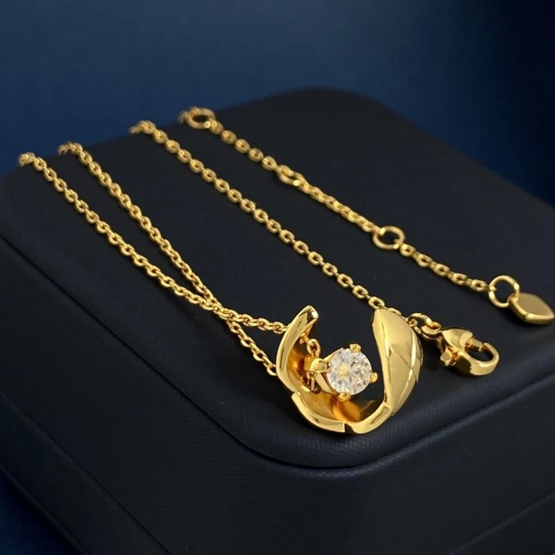 Discounted Chanel Necklaces