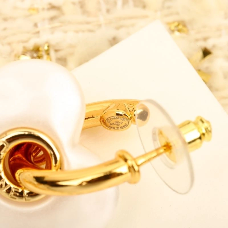 Reasonably priced Chanel Necklaces