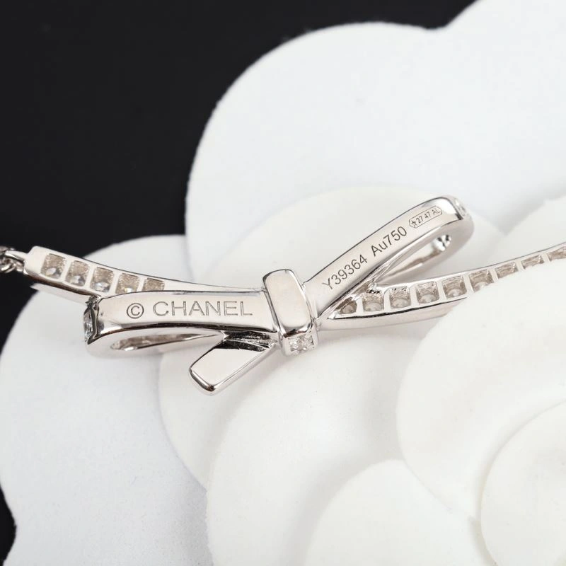 Reasonably priced Chanel Necklaces