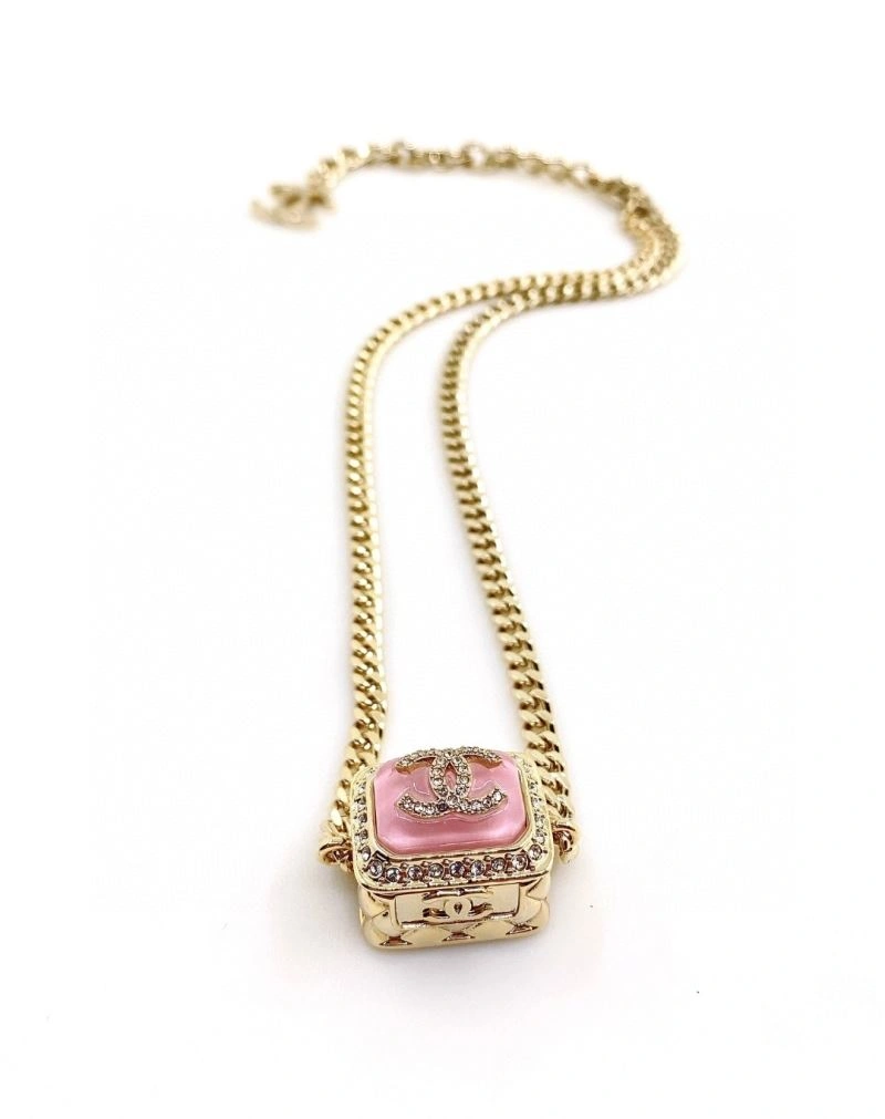Original Chanel Necklaces