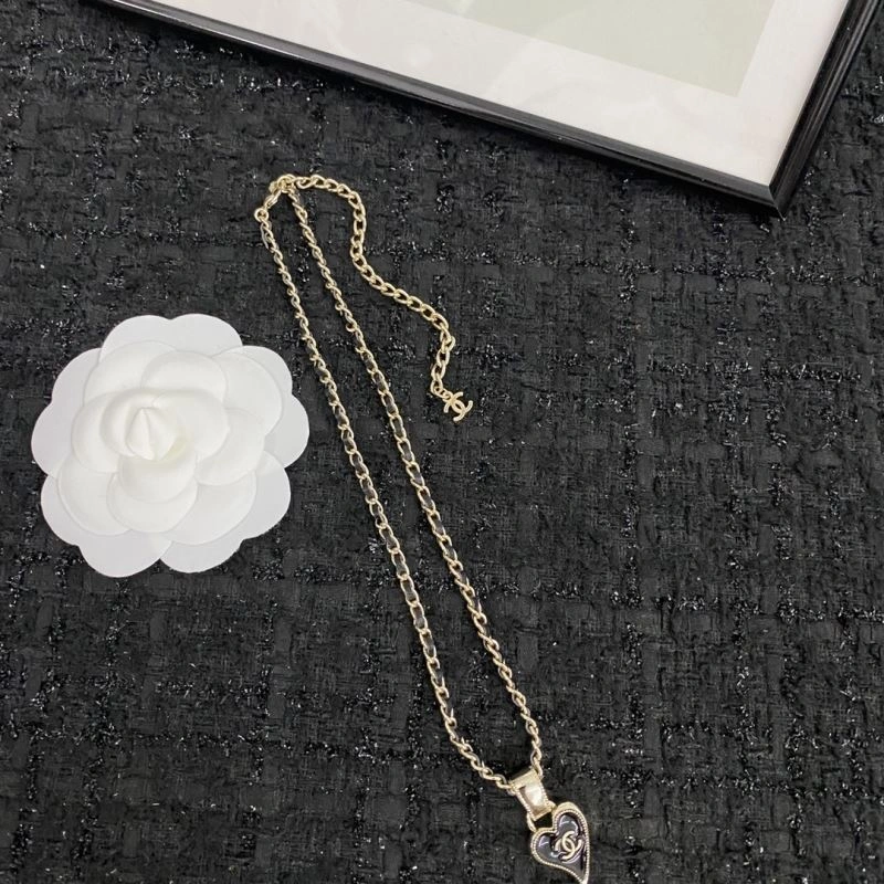 Indistinguishable Chanel Necklaces