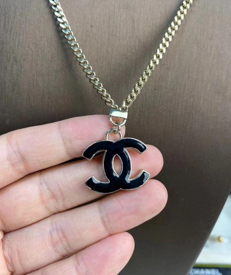 Original Chanel Necklaces