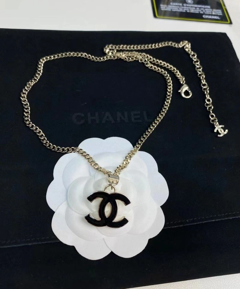 Original Chanel Necklaces