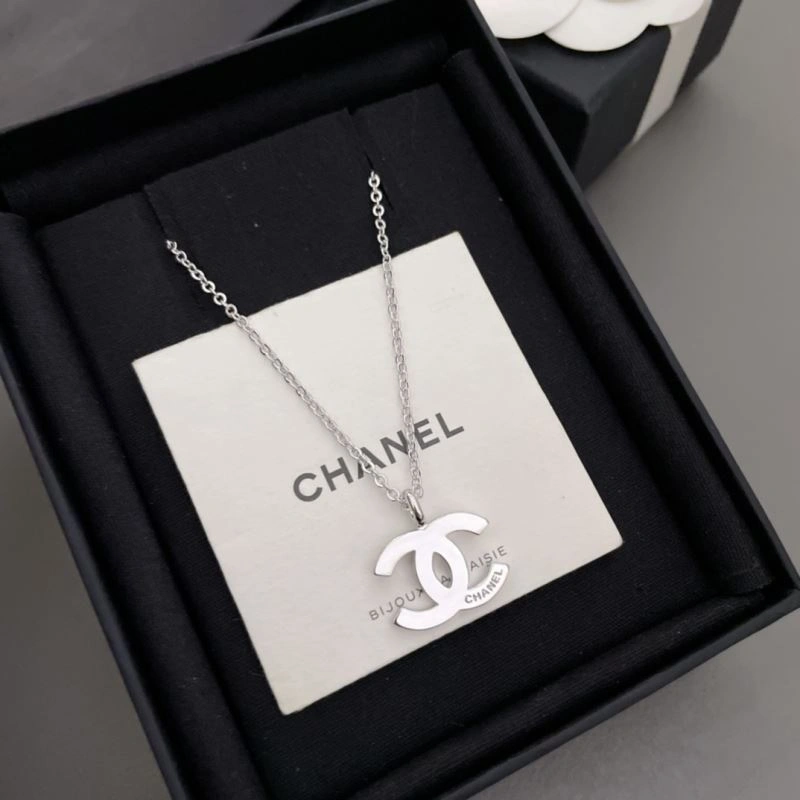 Perfect replica Chanel Necklaces