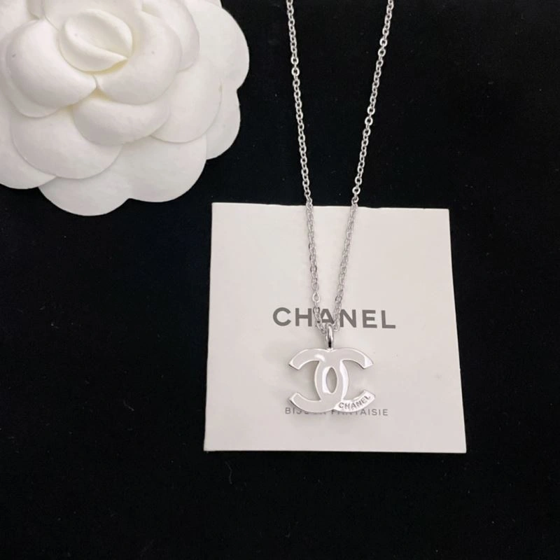 Perfect replica Chanel Necklaces