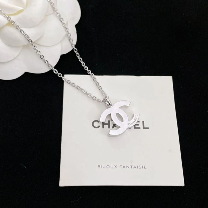 Perfect replica Chanel Necklaces