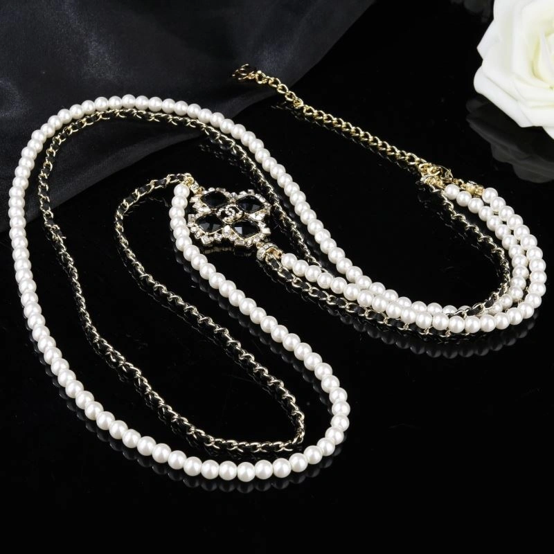 Bargain Chanel Necklaces