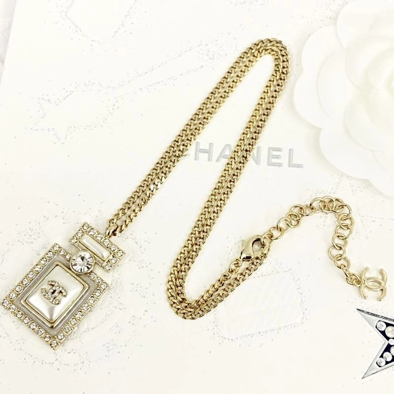 Precise copy Chanel Necklaces