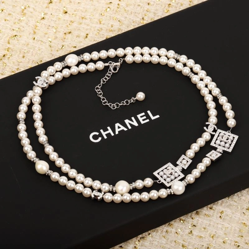 Cut-rate Chanel Necklaces