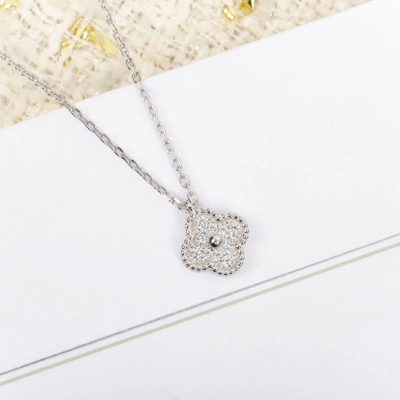 High accuracy Chanel Necklaces