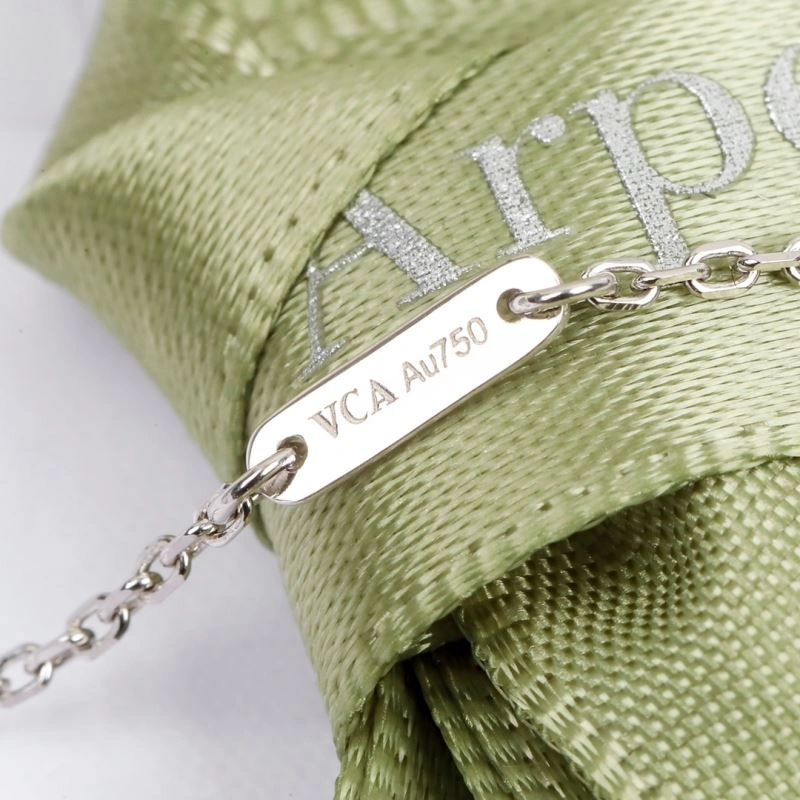 High accuracy Chanel Necklaces