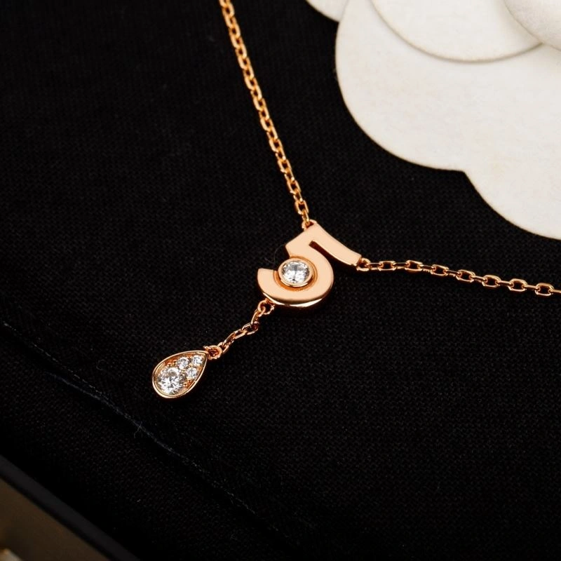 Original Chanel Necklaces