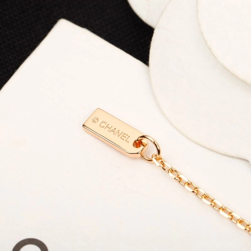 Original Chanel Necklaces