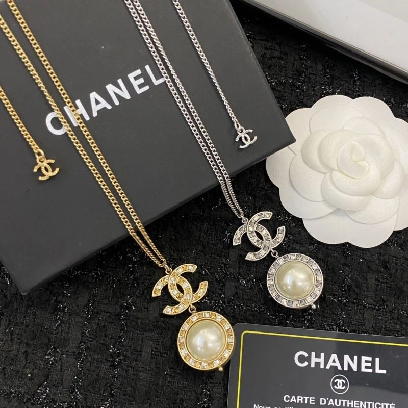 Accurate model Chanel Necklaces