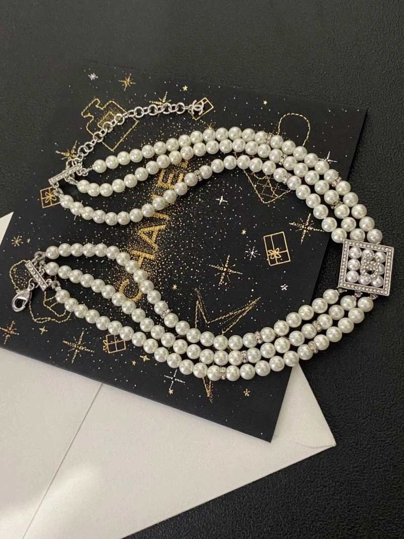 Bargain Chanel Necklaces