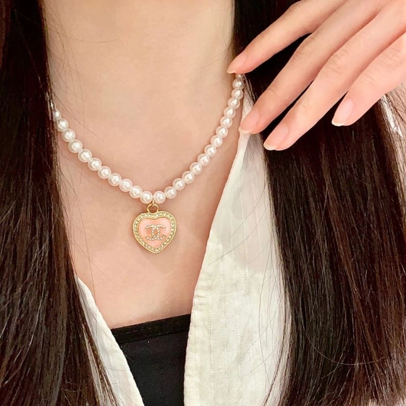 Chanel Necklaces