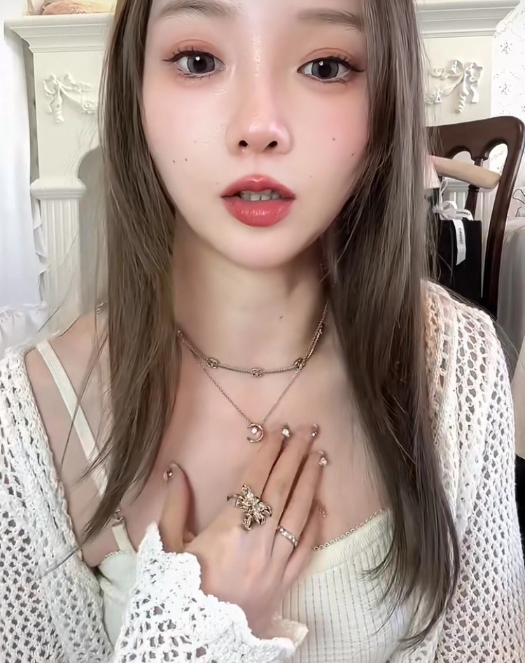 Brand-authenticated Chanel Necklaces