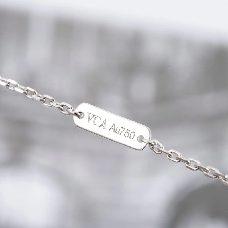 Precise copy Chanel Necklaces