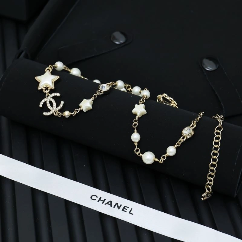 Accurate model Chanel Necklaces