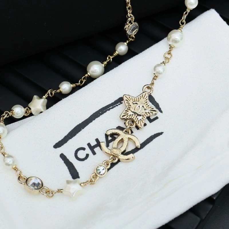 Accurate model Chanel Necklaces