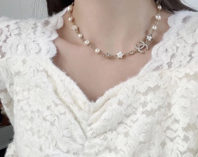 Accurate model Chanel Necklaces