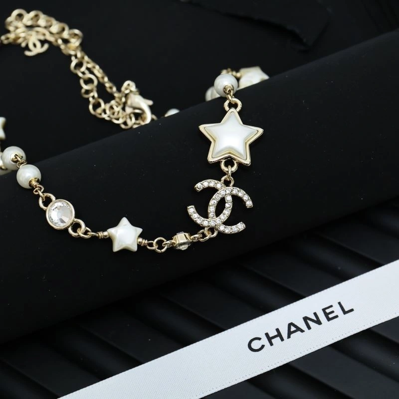 Accurate model Chanel Necklaces
