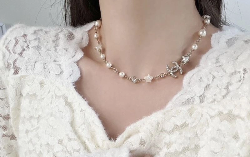 Accurate model Chanel Necklaces