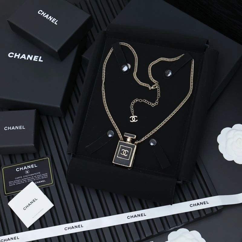 Brand-original Chanel Necklaces