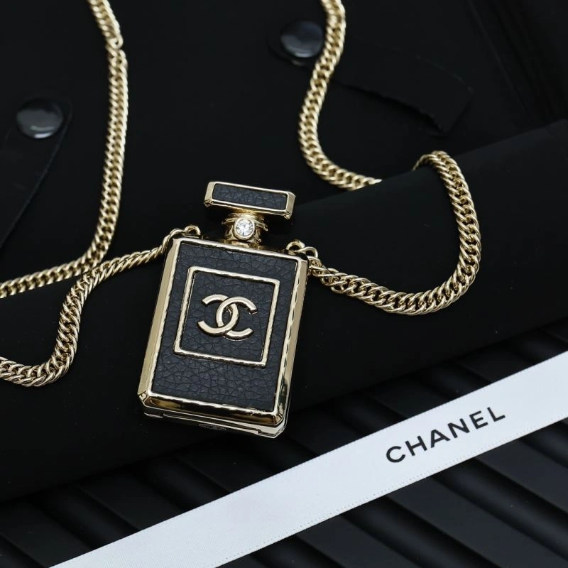Brand-original Chanel Necklaces