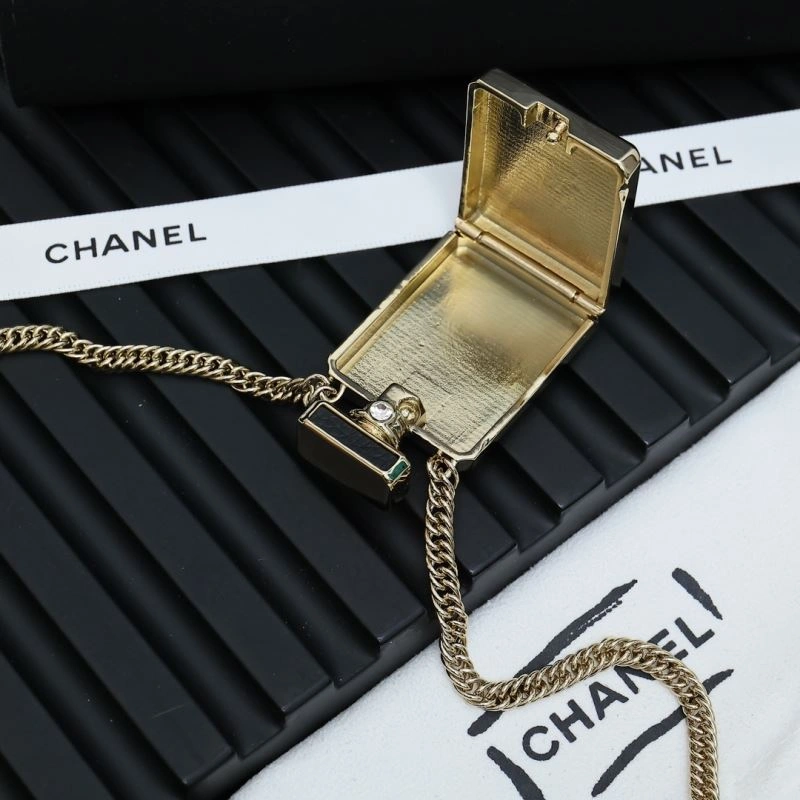 Brand-original Chanel Necklaces