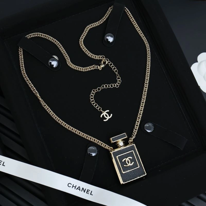 Brand-original Chanel Necklaces