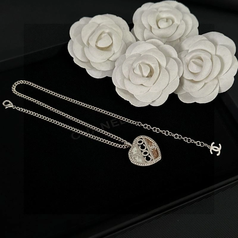 Brand-authenticated Chanel Necklaces