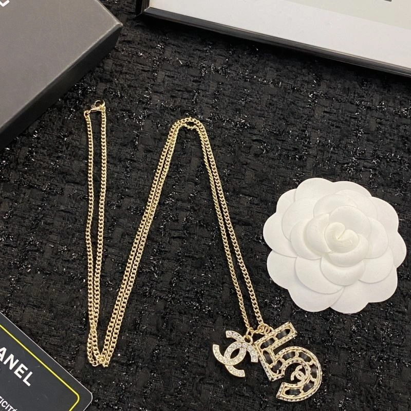 Original Chanel Necklaces