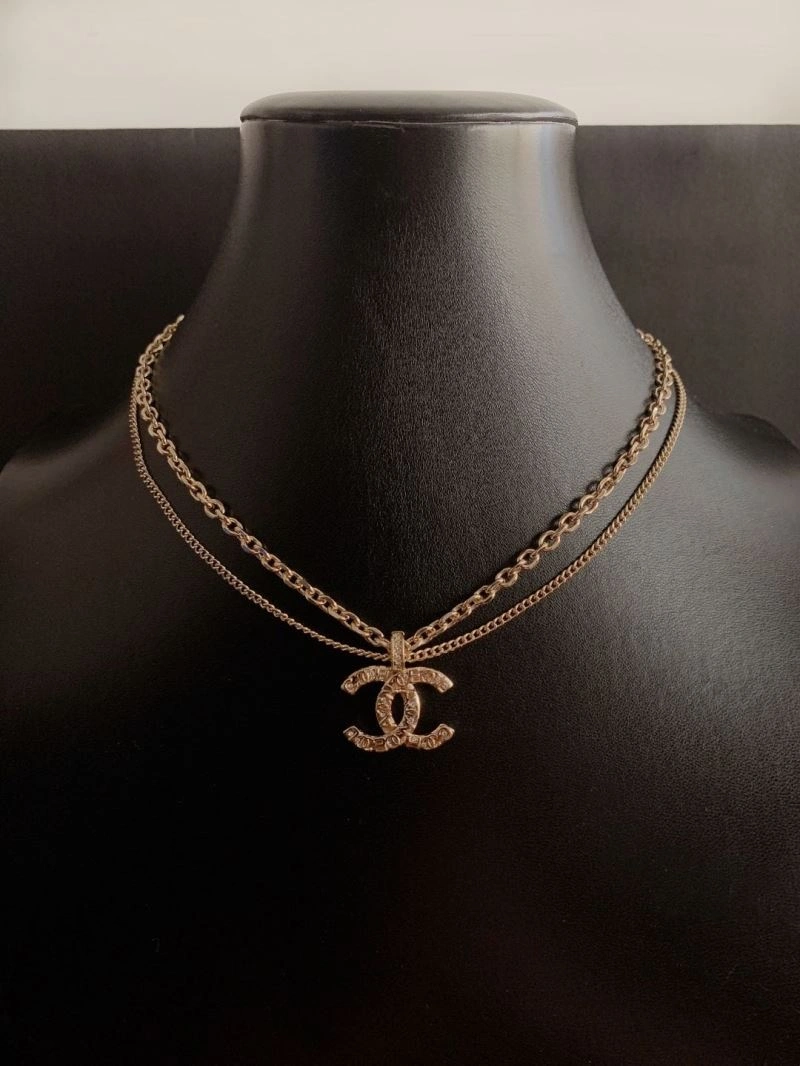 Original Chanel Necklaces