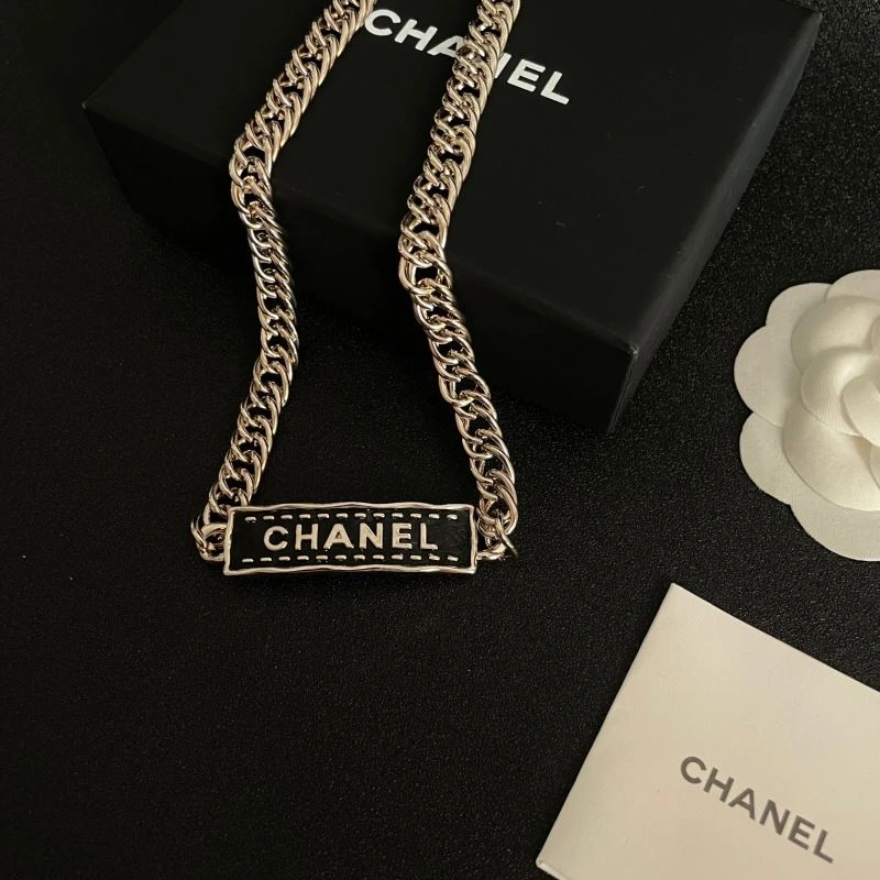 Cut-rate Chanel Necklaces