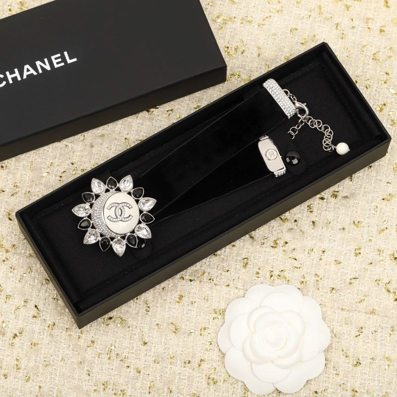Precise copy Chanel Necklaces