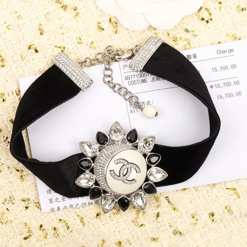 Precise copy Chanel Necklaces