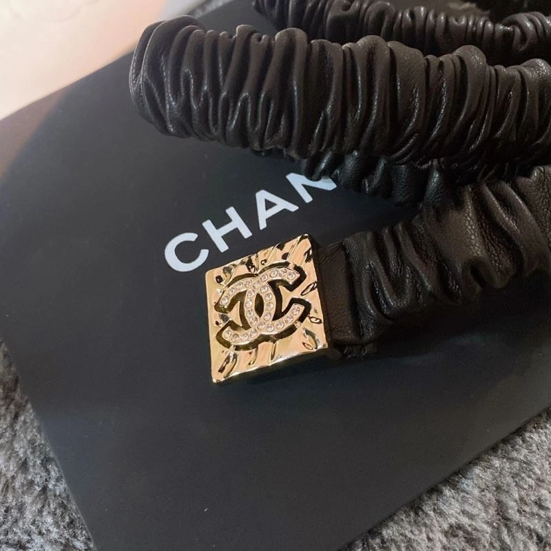 Value-priced Chanel Necklaces