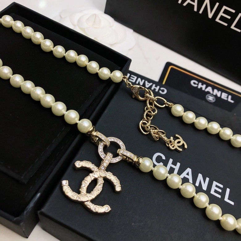 Reasonably priced Chanel Necklaces
