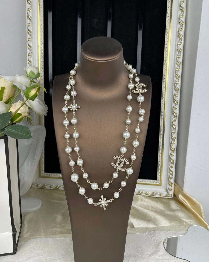Value-priced Chanel Necklaces