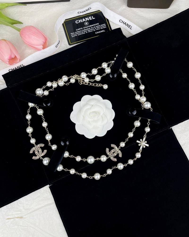 Value-priced Chanel Necklaces