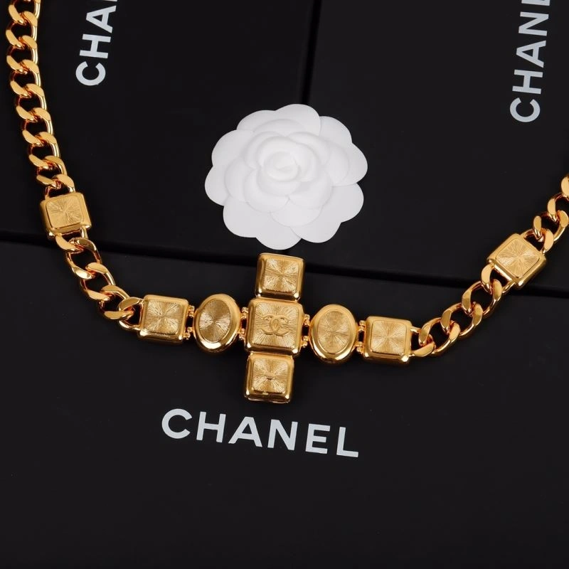 Original Chanel Necklaces