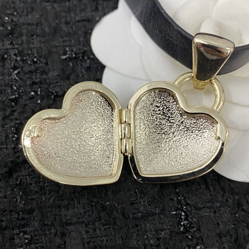 Mirror quality Chanel Necklaces
