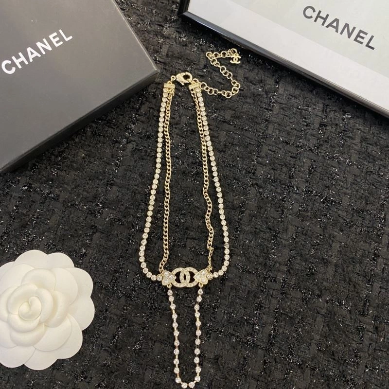 Accurate model Chanel Necklaces