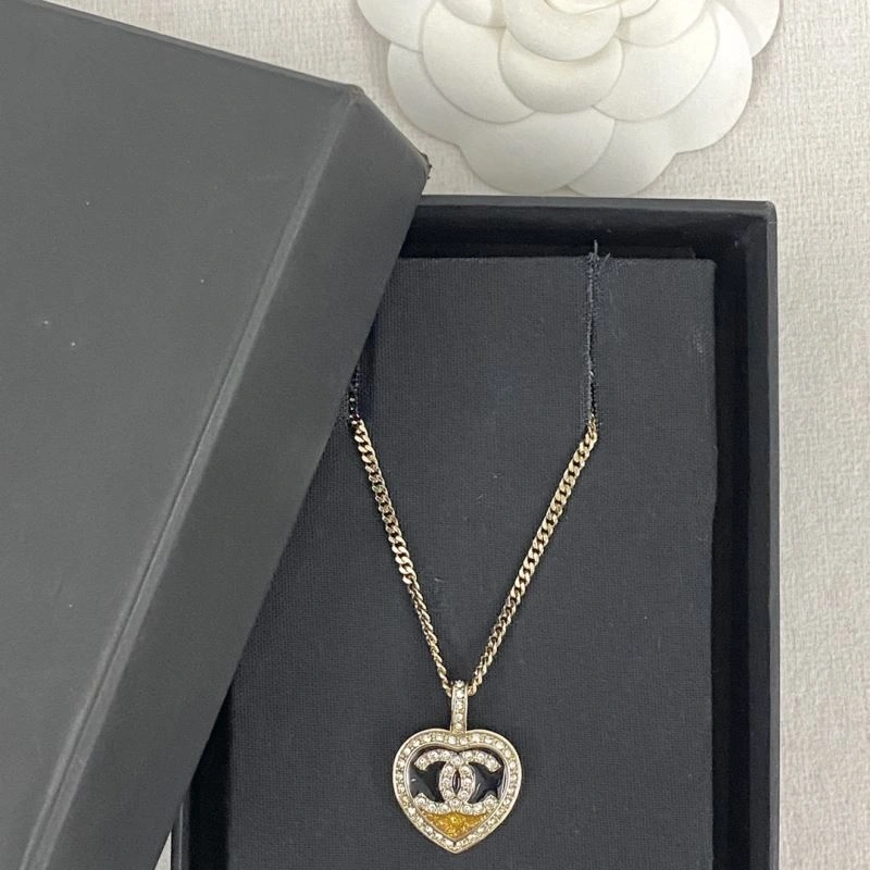 Brand-original Chanel Necklaces