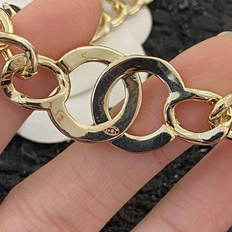Top match Chanel Necklaces